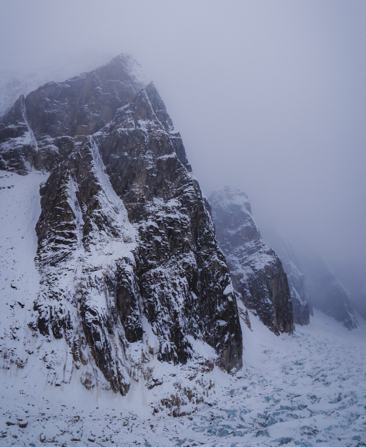Winter Activities in Alaska: 10 Adventures of a Lifetime - absolutely wild!